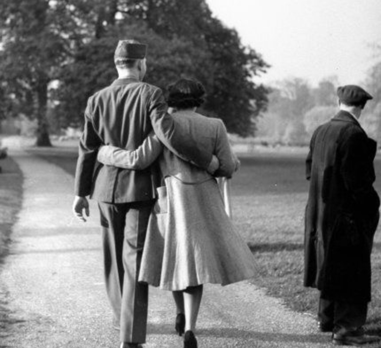 “Tu sei stanca”: una poesia di Edward Estlin Cummings | Libr'Aria